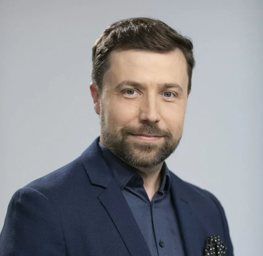 Polski handel zagraniczny 2025: eksport stabilny, import rośnie